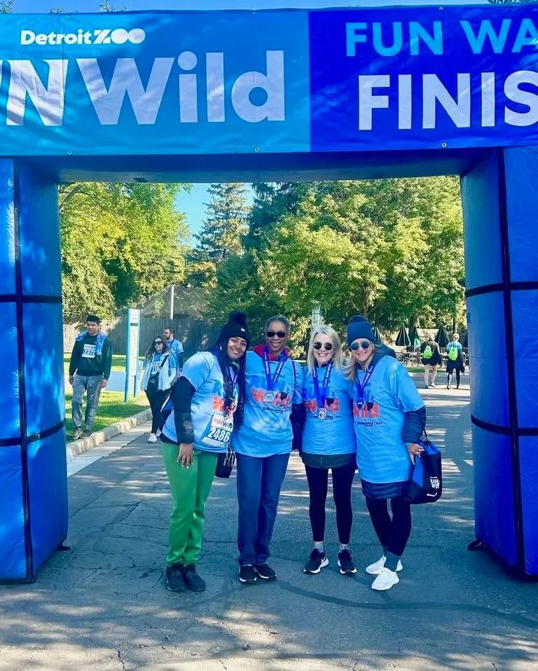 Farbman Group participated in the Run Wild for the Detroit Zoo 5k Run ...